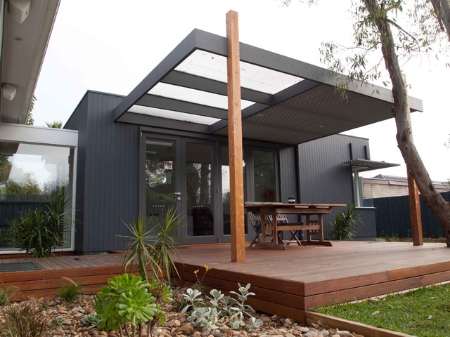 Hampton Extension - Modern - Verandah - Melbourne - by Habitech Systems ...