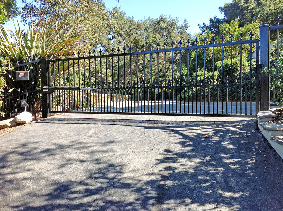 Custom Gate--Wrought Iron Auto Gate - Los Angeles - by Flores Artscape ...