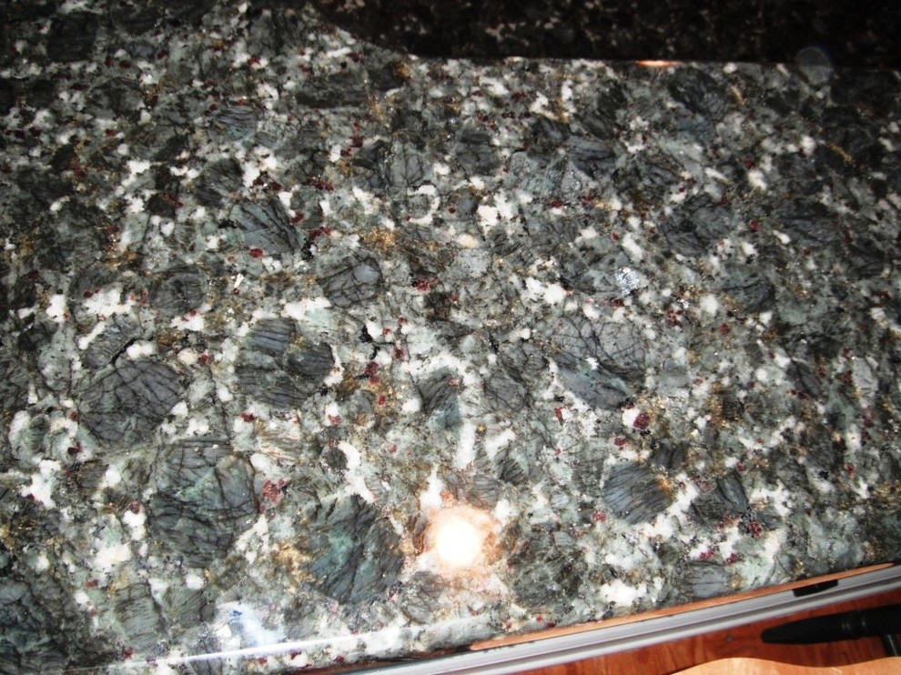 Verde Butterfly Granite with White Kitchen Cabinets 1 4 12 ...