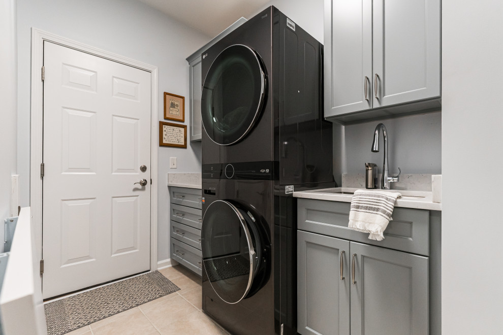 Northbrook, IL Kitchen, Master bathroom, Laundry Room, Family Room ...