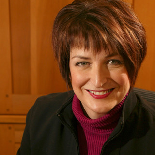 Denise Drake's Instagram, Twitter & Facebook on IDCrawl
