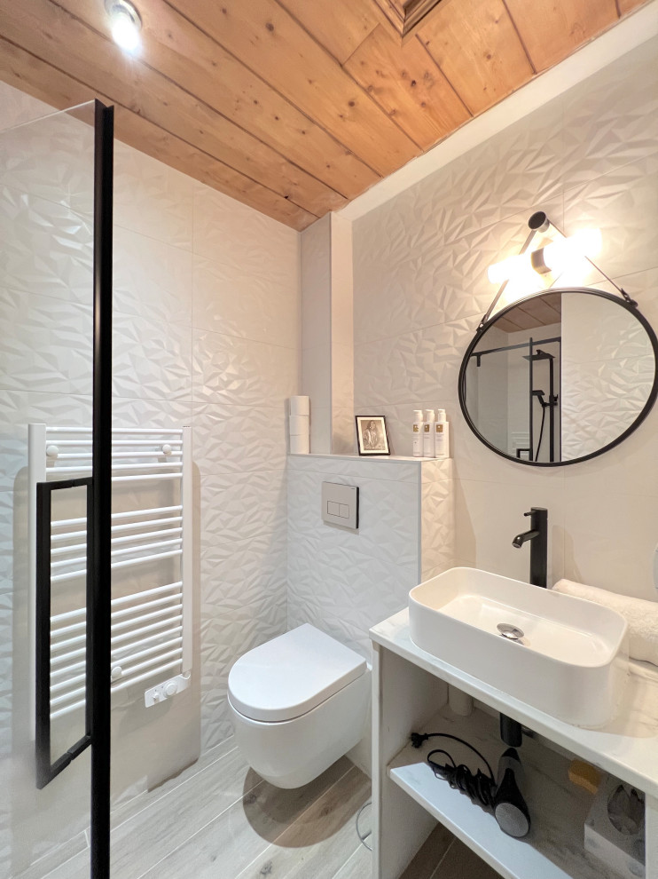 Salle d'eau no.1 dans un chalet d'altitude - Rustic - Cloakroom - Other ...