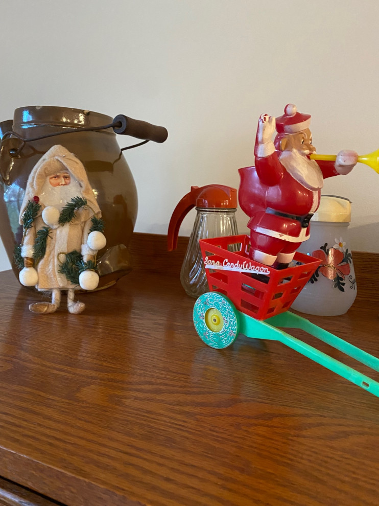 20 Festive Christmas Decorating Essentials Made Easy