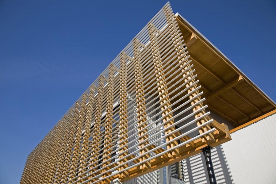 Architectural Sunscreens Take the Heat Off Homes