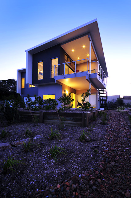 Marcus beach - Beach Style - Sunshine Coast - by Civic Steel Homes ...