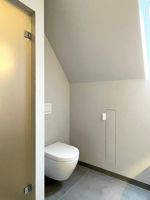 Maximaler Minimalismus - Ihr WC - Modern - Badezimmer - Düsseldorf ...