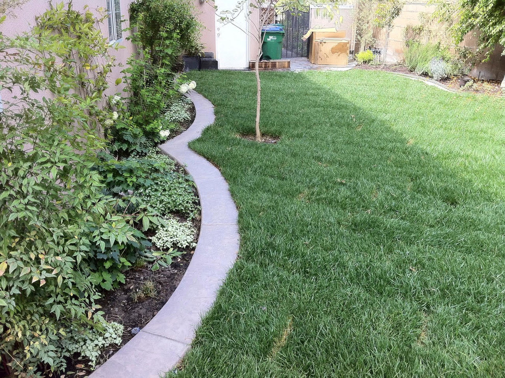 Mow Strip & Concrete Curb - Landscape - Orange County - by Signature ...