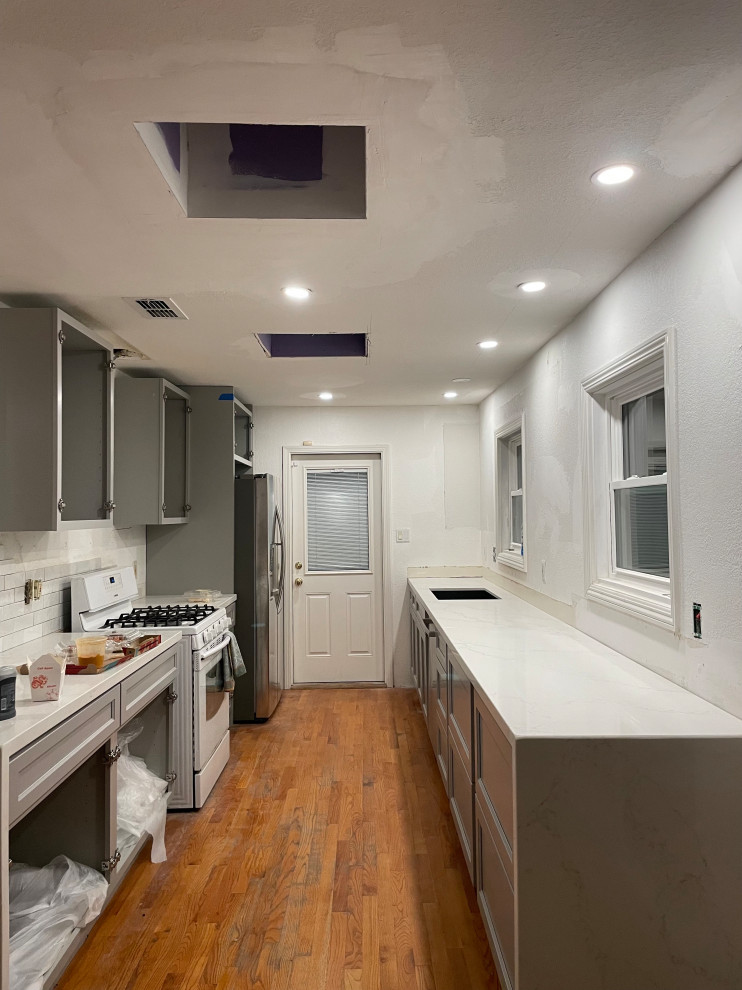 Fixing Uneven Kitchen Cabinet Crown Molding How To Install Kitchen