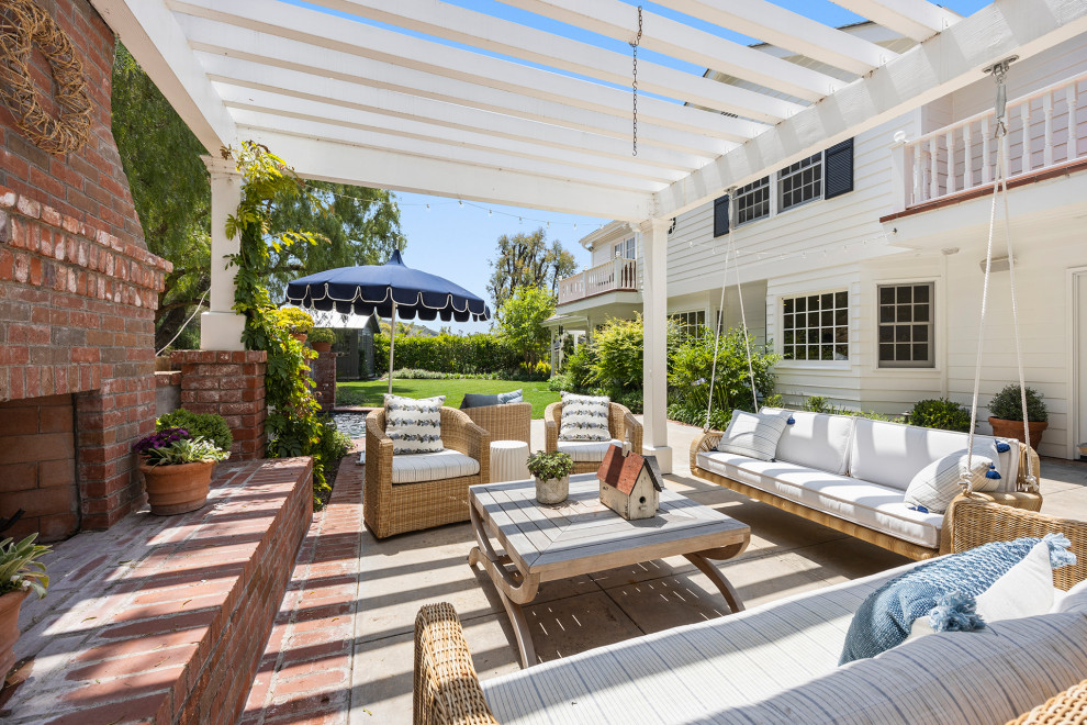 Highland Manor - Traditional - Patio - Orange County - by Landcraft ...