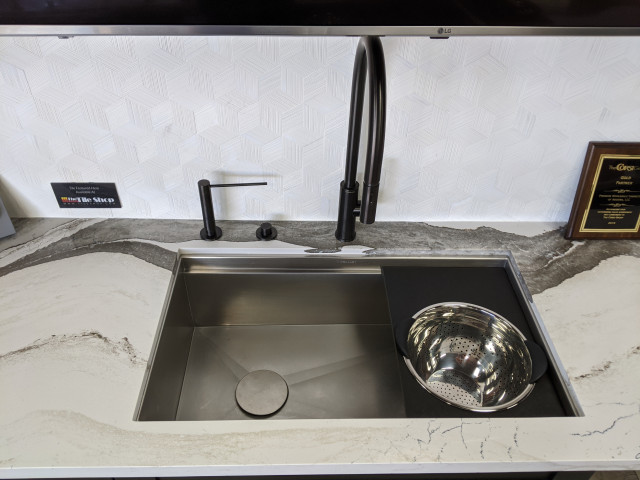 Siteline Cabinetry Display with Three Galley Ideal Workstations ...