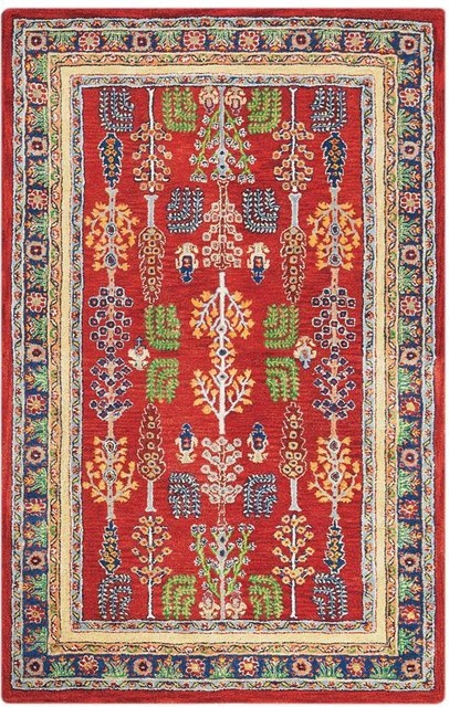 Guest Picks: Traditional Rugs to Warm Up Your Home
