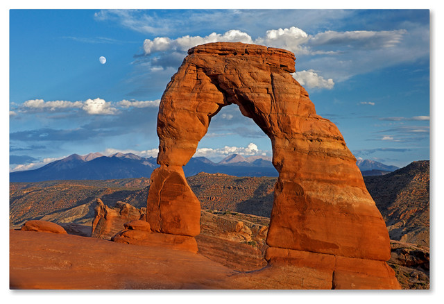 Mike Jones Photo 'Delicate Arch Sunset' Canvas Art, 16"x24 ...