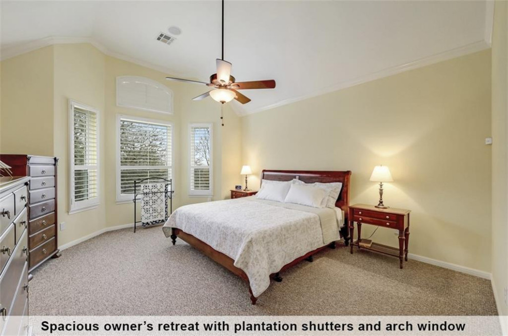 Skylight over the bed or opposite the bed | Houzz Forum