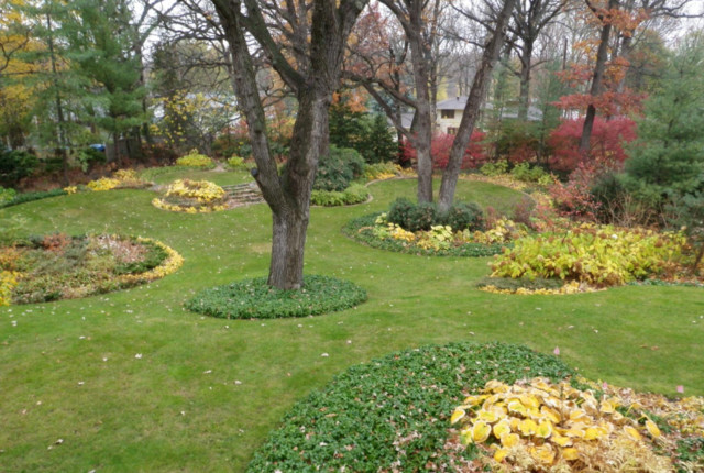 Curvilinear Landscape Design for Residential Property-Autumn - Mid ...