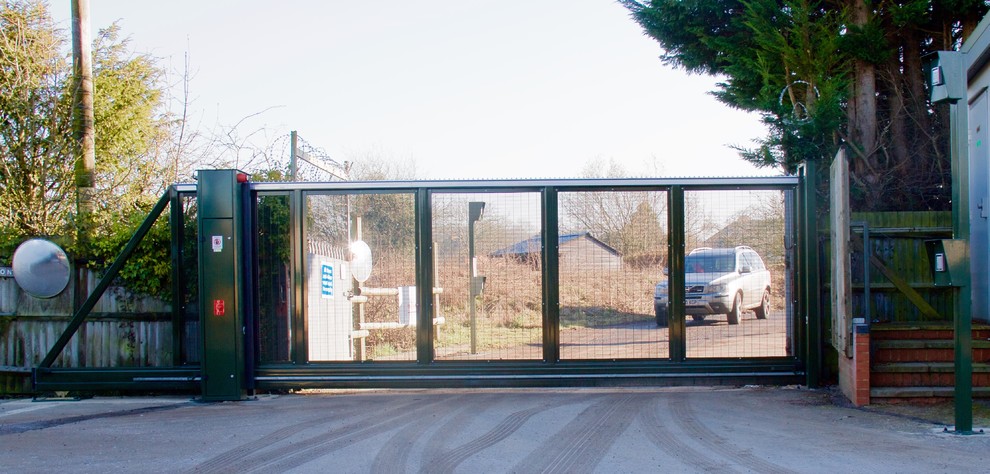 Portcullis Bespoke Metal Gates - Surrey - by Portcullis Electric Gates ...