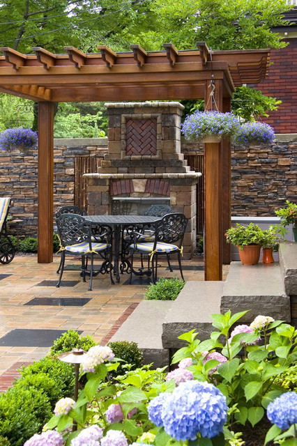 Unilock Outdoor Fireplace Kit Residential | Unilock.com | Outdoor