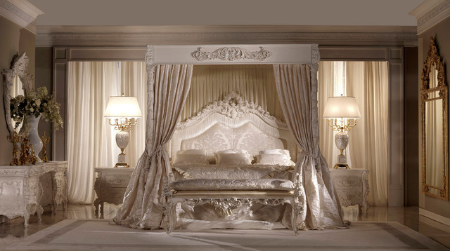 Luxury 4 poster bed store