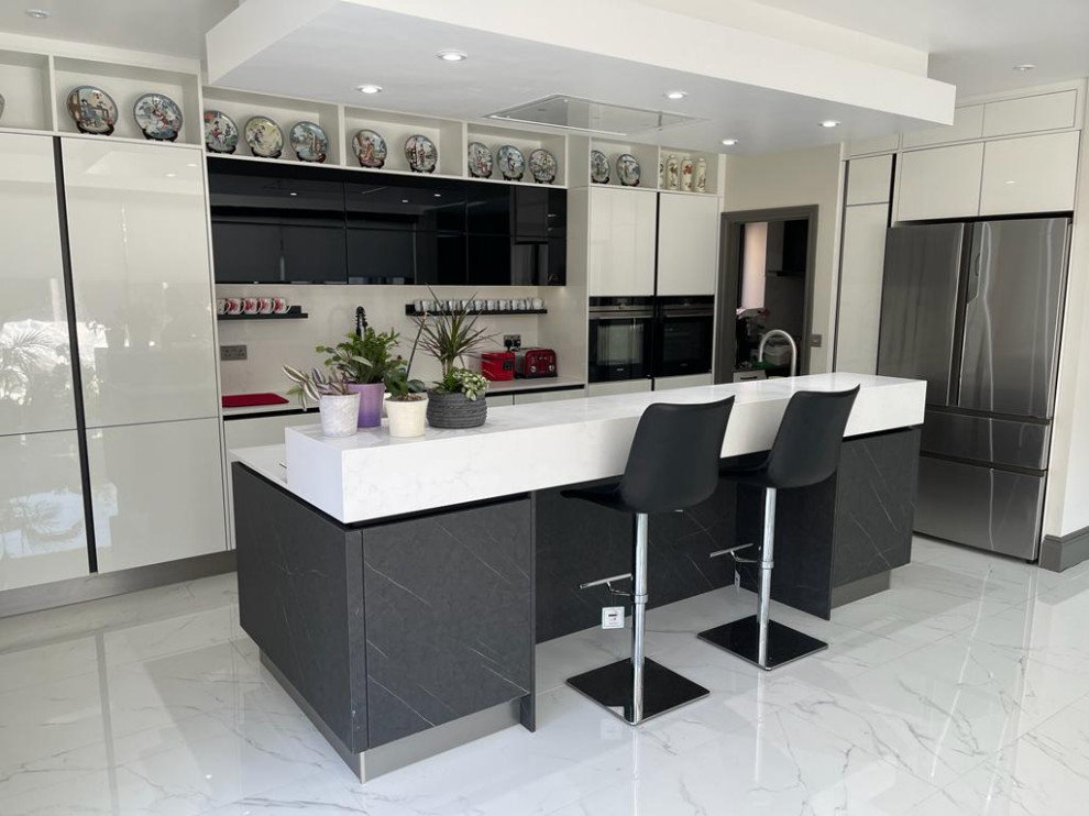 Hacker German made kitchen Systemat designed, supplied and installed by Hampdens - Modern ...