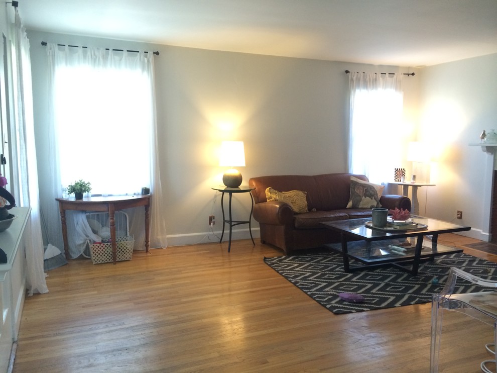 Non-existant entry (and living room) layout help! | Houzz Forum