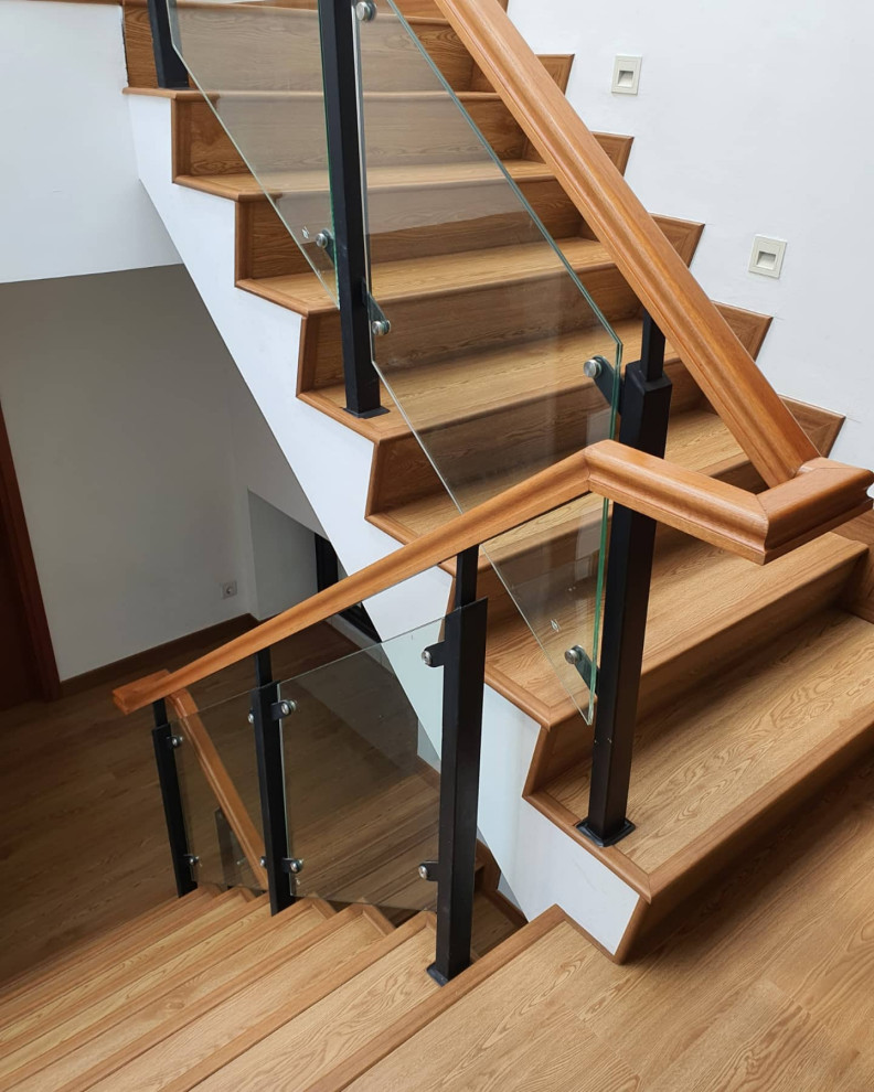 Spc Flooring at Mr. B. K. Kataria Residence Behala - Modern - Staircase ...