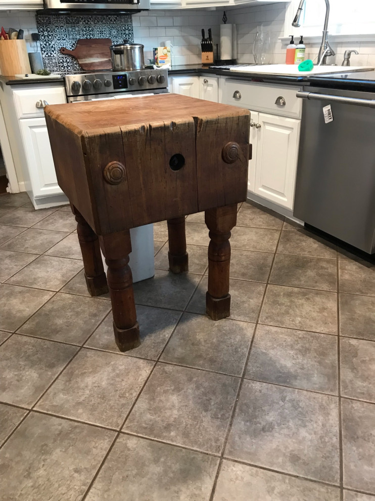 Antique Butcher Block Kitchen Island Kitchen Island With Three Drawers