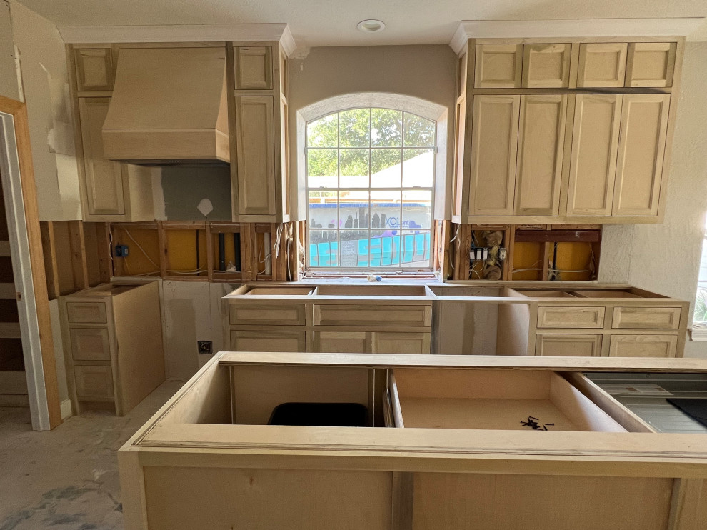 Backsplash in deep, arched kitchen window?
