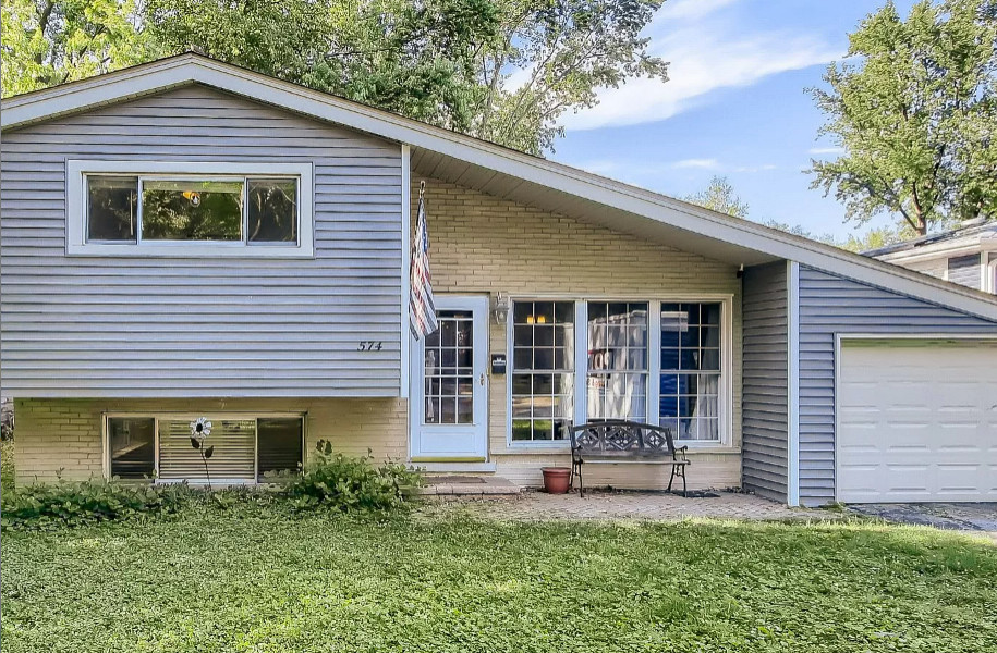 How to modernize this 1961 split level?