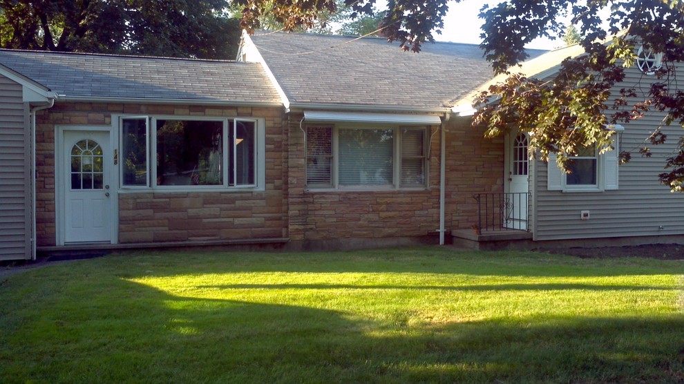 Stone Front Needs Updating on '50s Ranch House