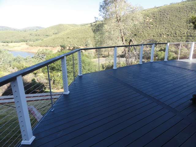Trex Deck with Cable Railing - Contemporary - Sacramento - by Greg ...