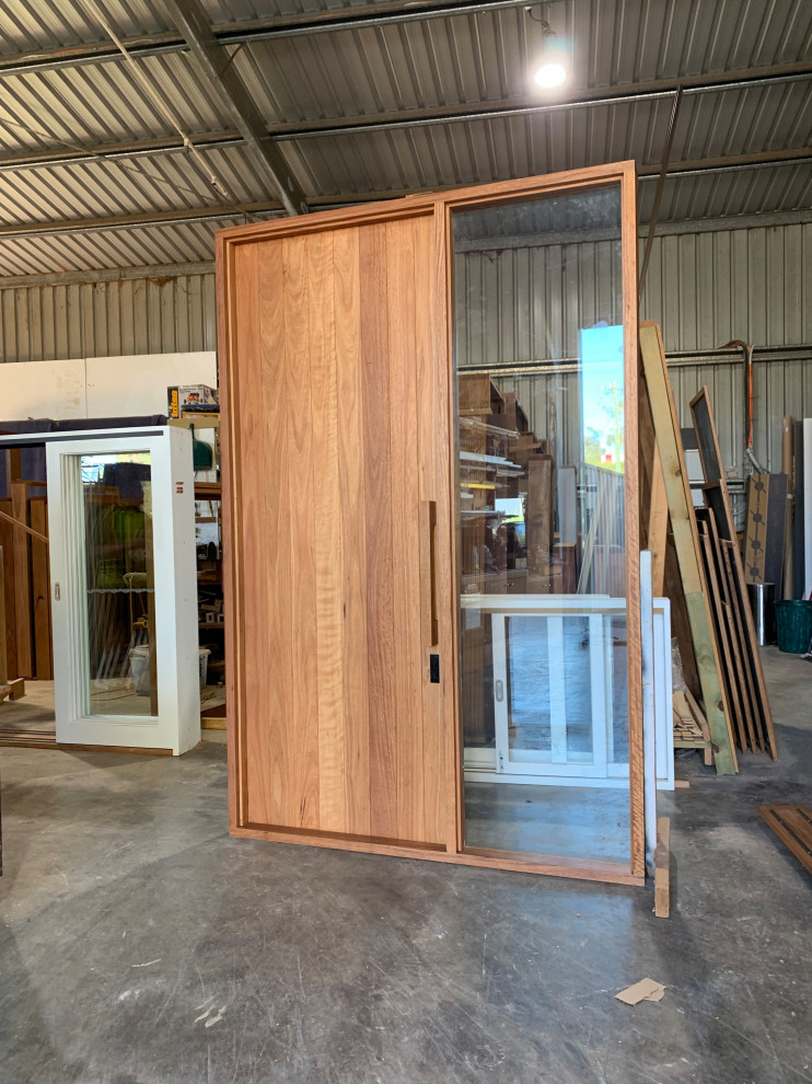 Blackbutt Entry door with custom timber handle - Contemporary - Entry ...