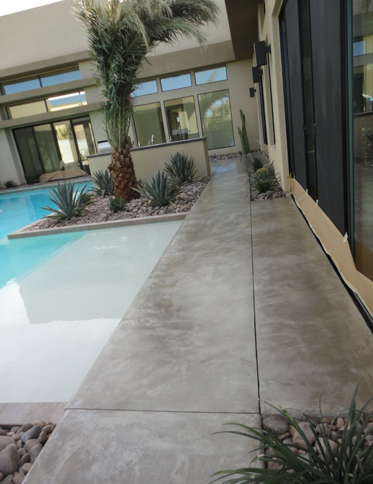 Concrete Finish Pool Deck - Modern - Los Angeles - by IHC CONSTRUCTION ...