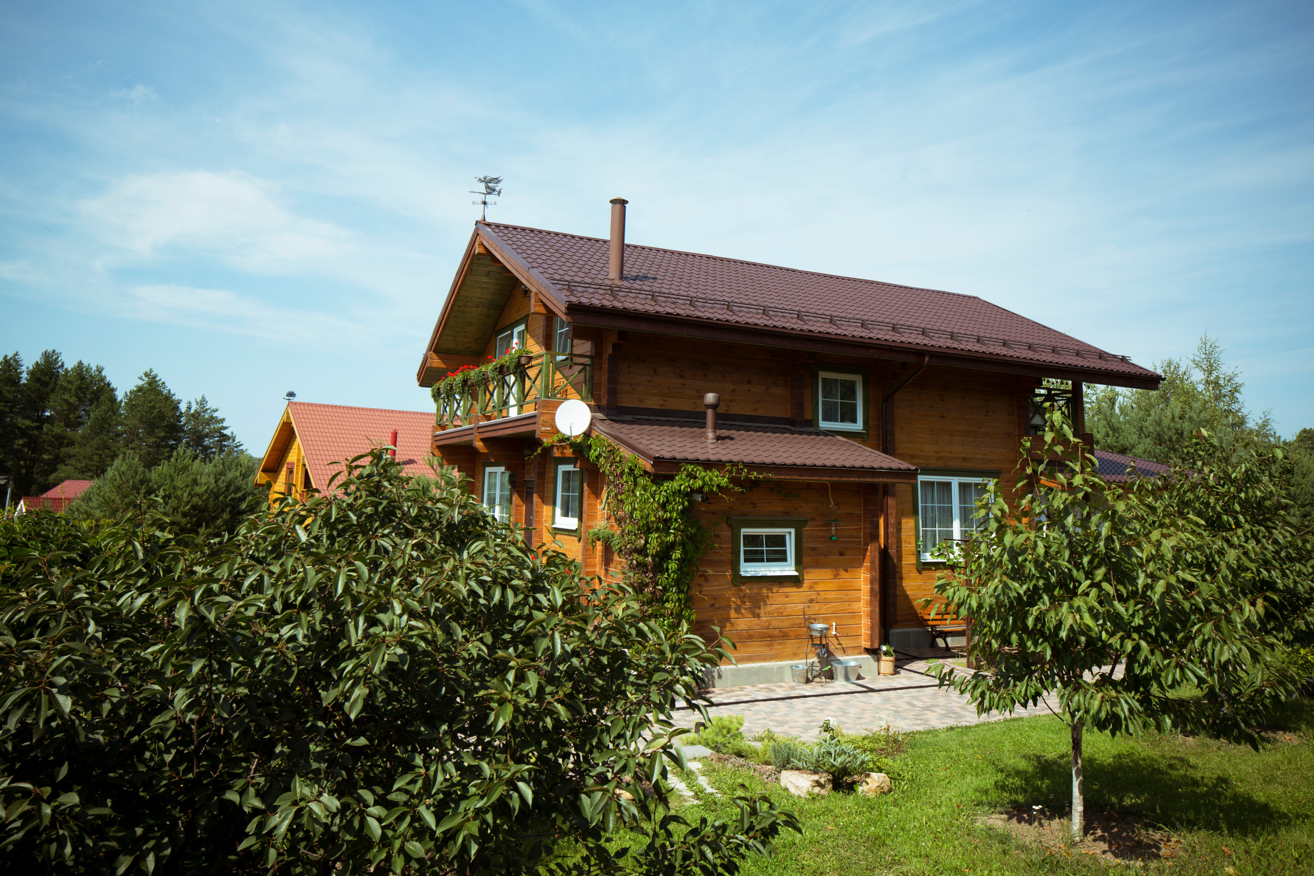 Famous Second Homes: The Russian Dachas
