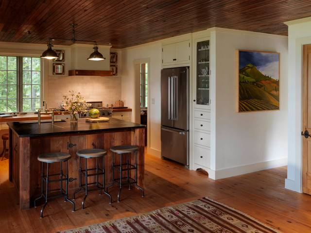 Lake House Kitchen - Rustic - Kitchen - Burlington - by MB architecture ...