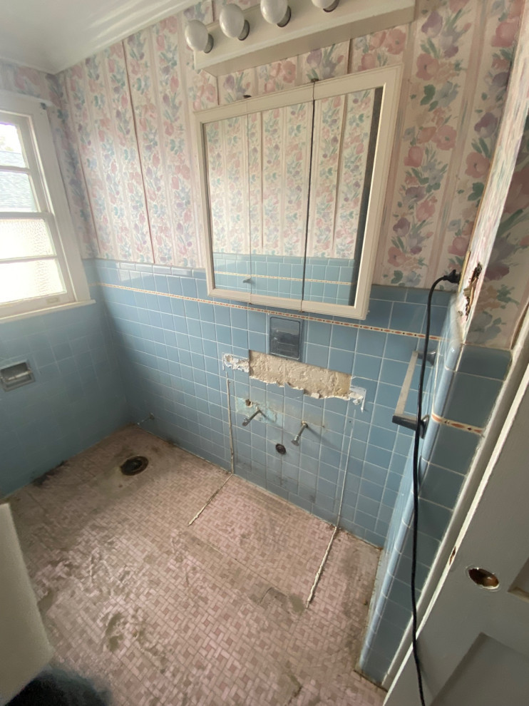 8 Ways to Spruce Up an Older Bathroom (Without Remodeling)