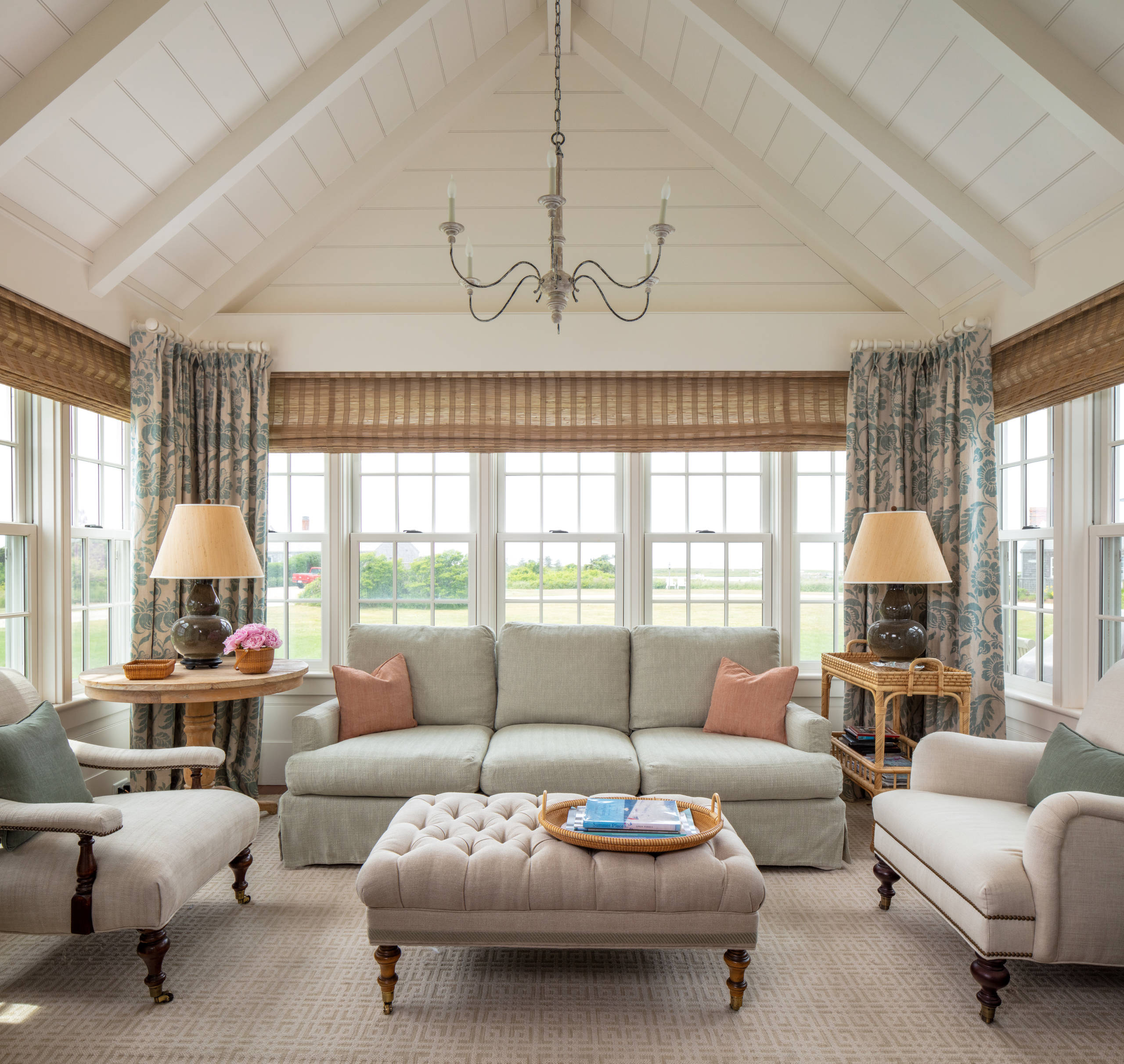 traditional-living-room.jpg (2560×2424)