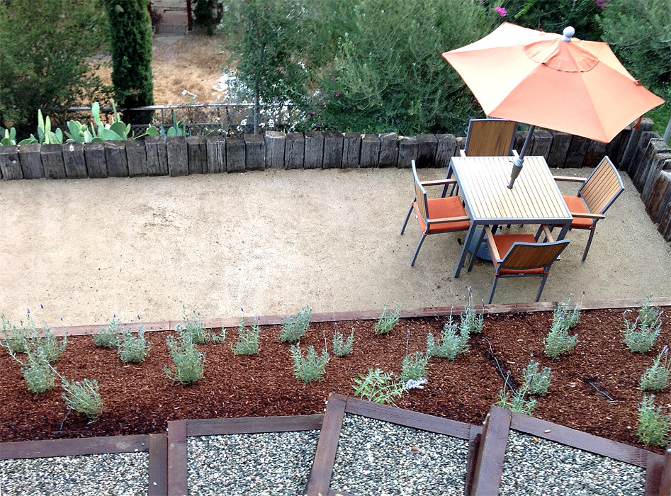 Low-Maintenance Landscape Elements--Drought-tolerant Design - Los ...