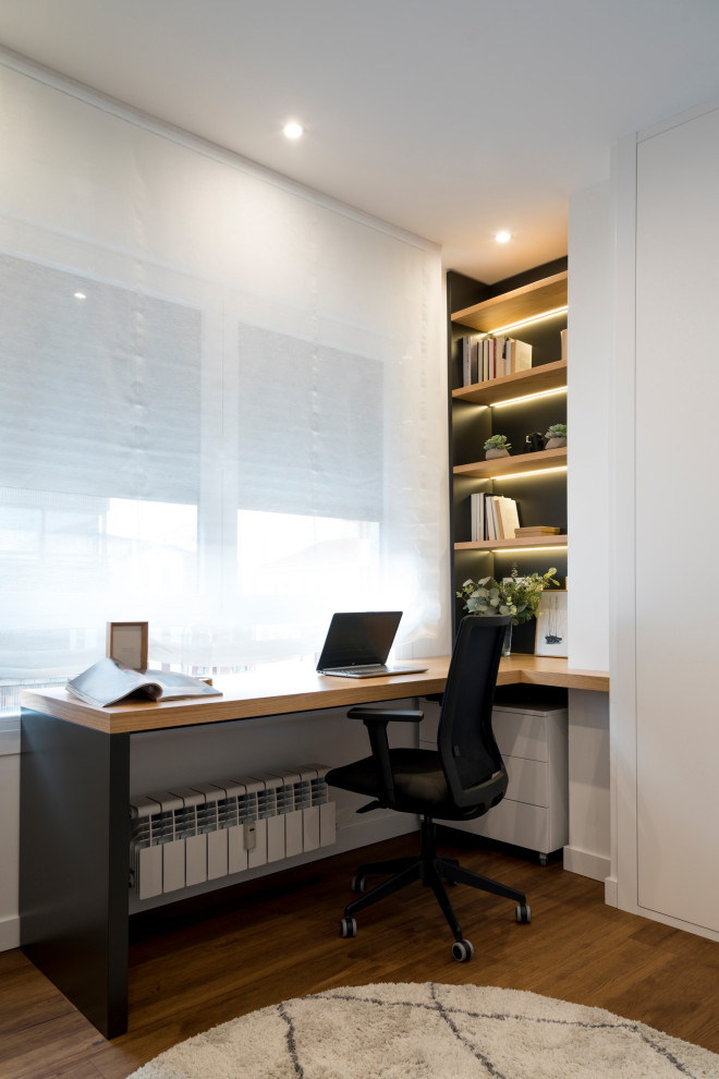 Con un estilo calmado y urbano - Mediterranean - Home Office - Other ...