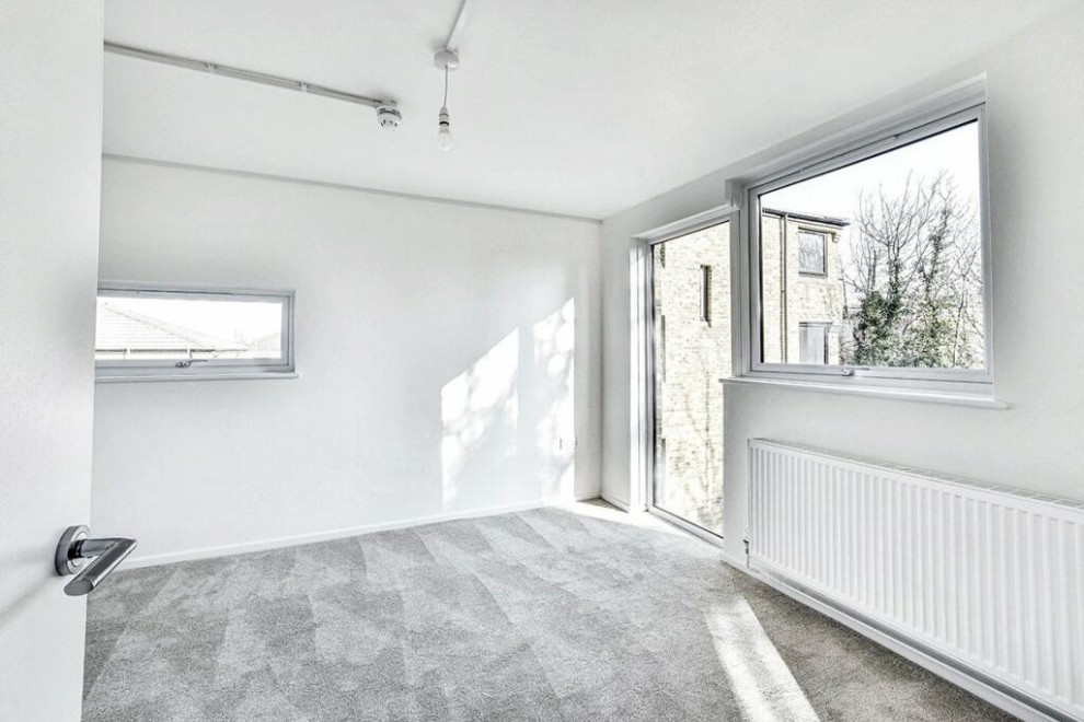 Windows at different heights next to each other??? | Houzz Forum