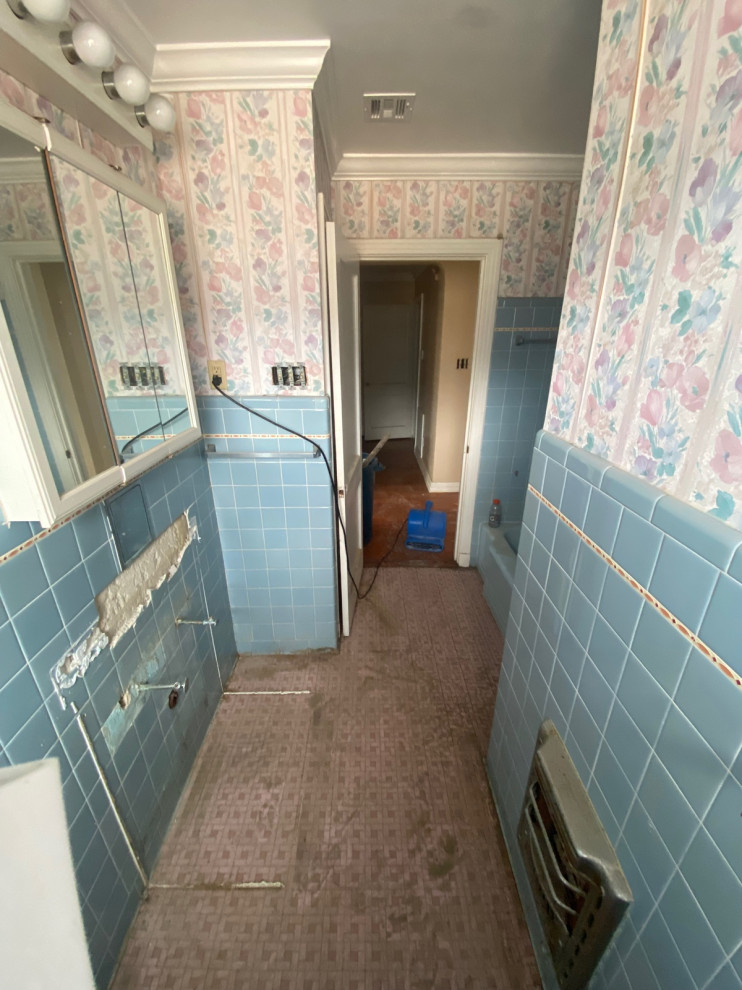 8 Ways to Spruce Up an Older Bathroom (Without Remodeling)