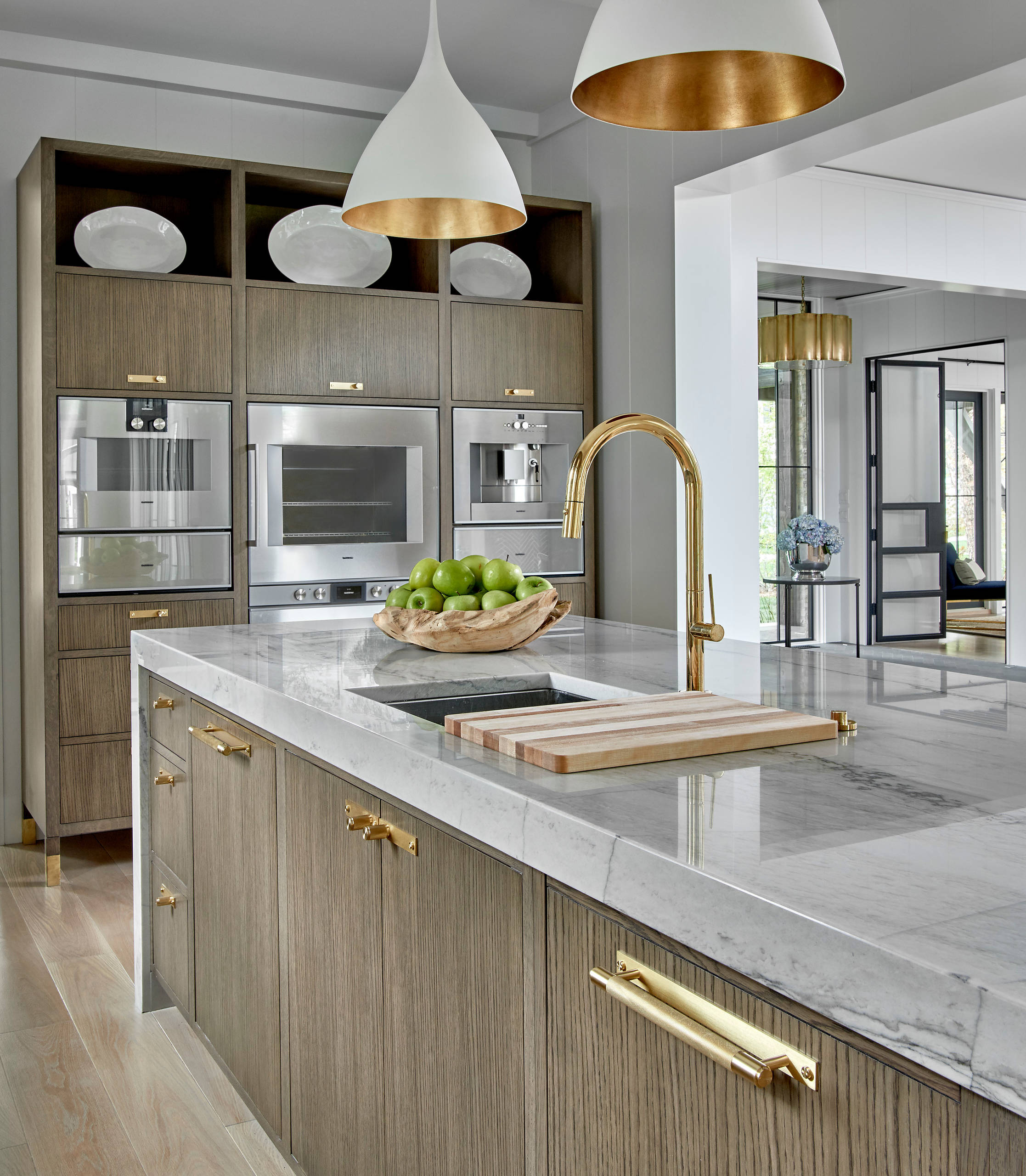 Kitchen of the Week: A Blend of Rustic and Contemporary Styles