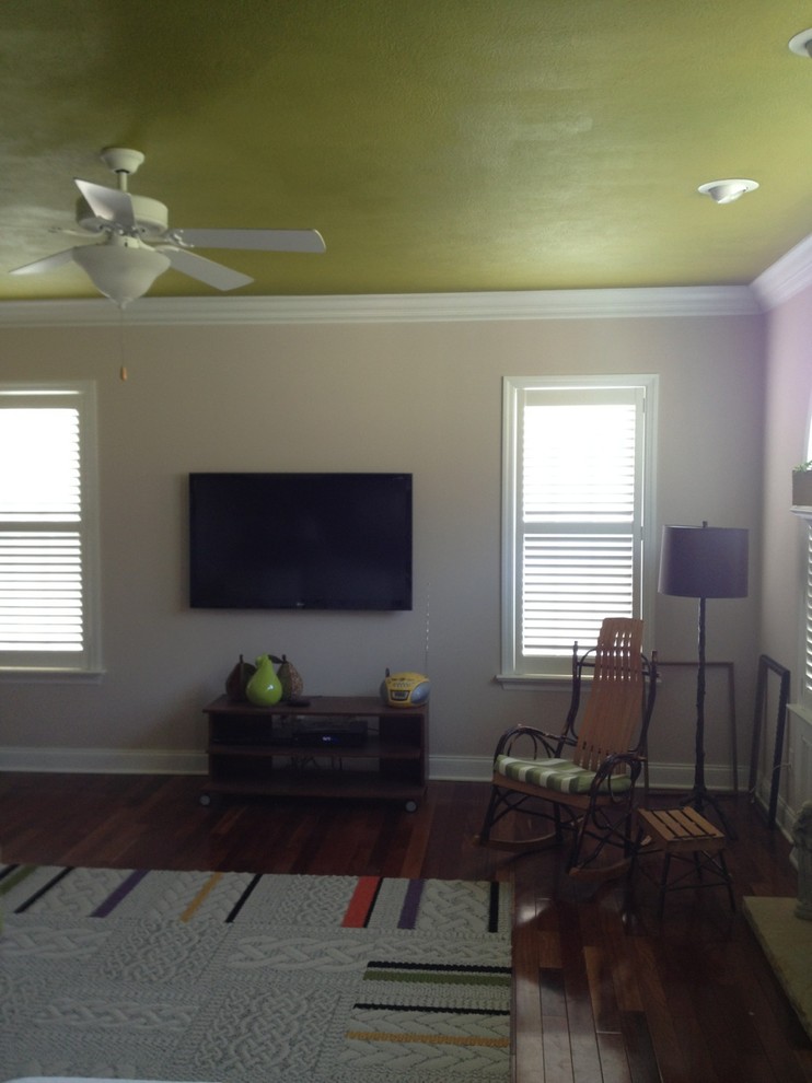 Green living room ceiling... what next?