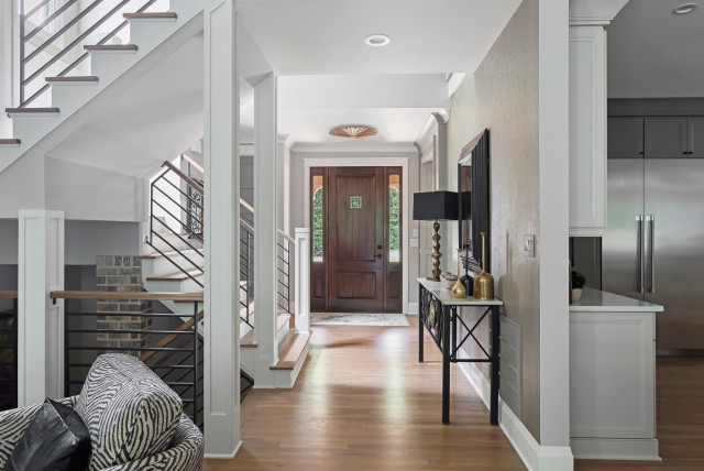 Pro Tips for Choosing the Perfect Hallway Flooring