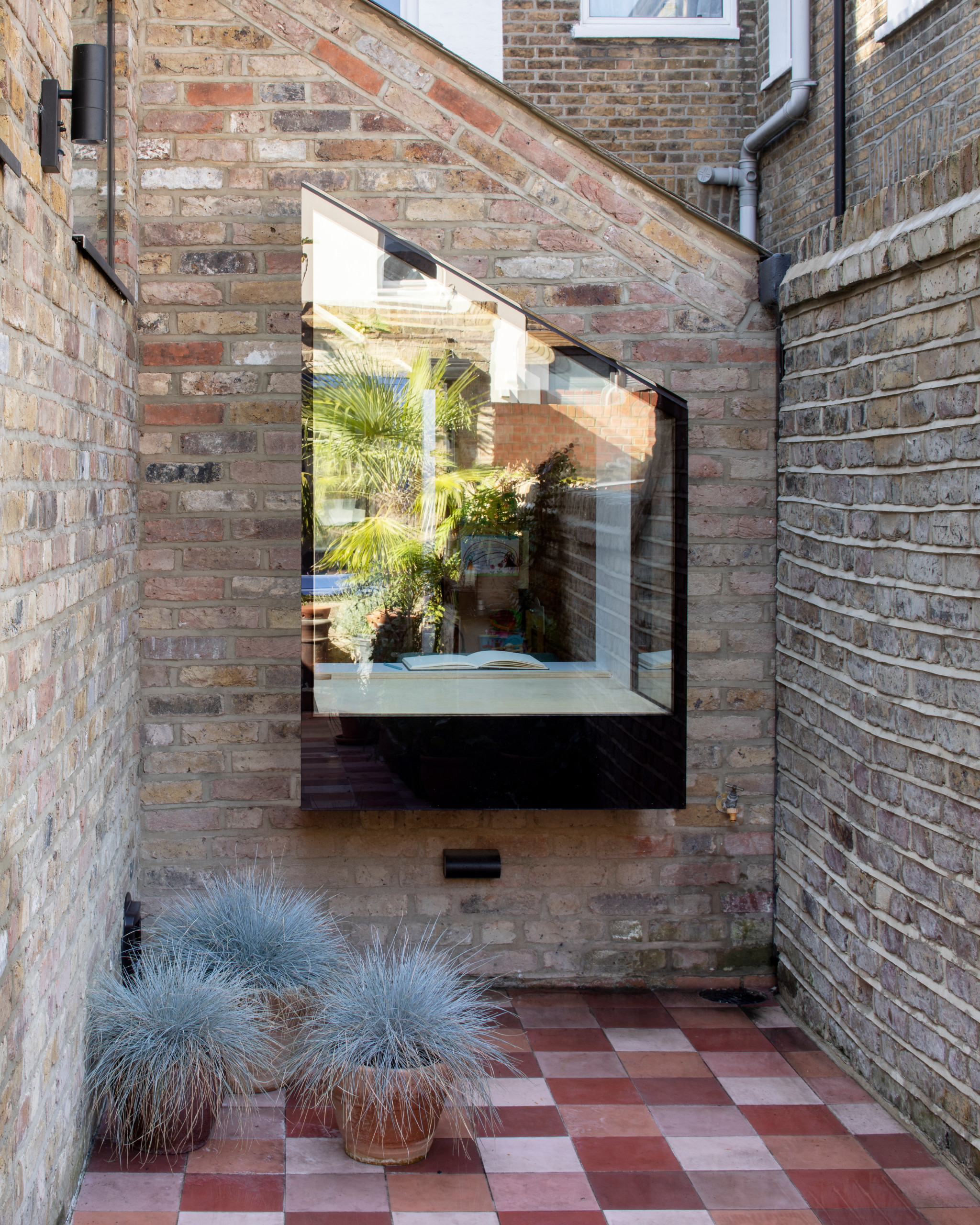 8 Ways Designers Have Incorporated a Contemporary Oriel Window | Houzz UK