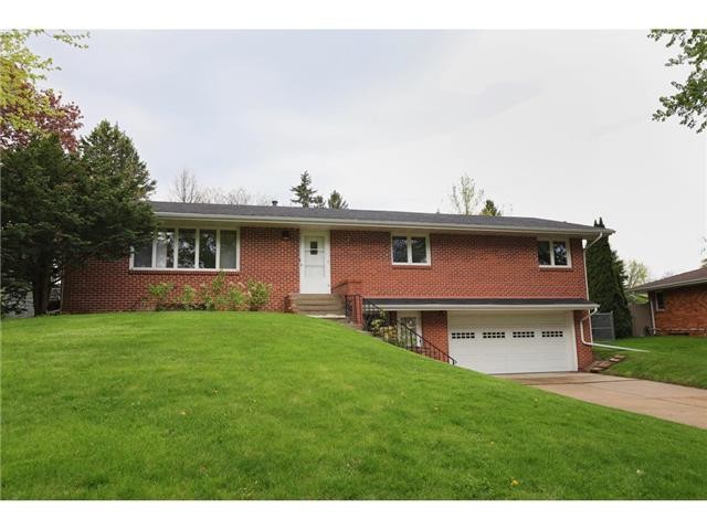 Update 1960's tuck under exterior!