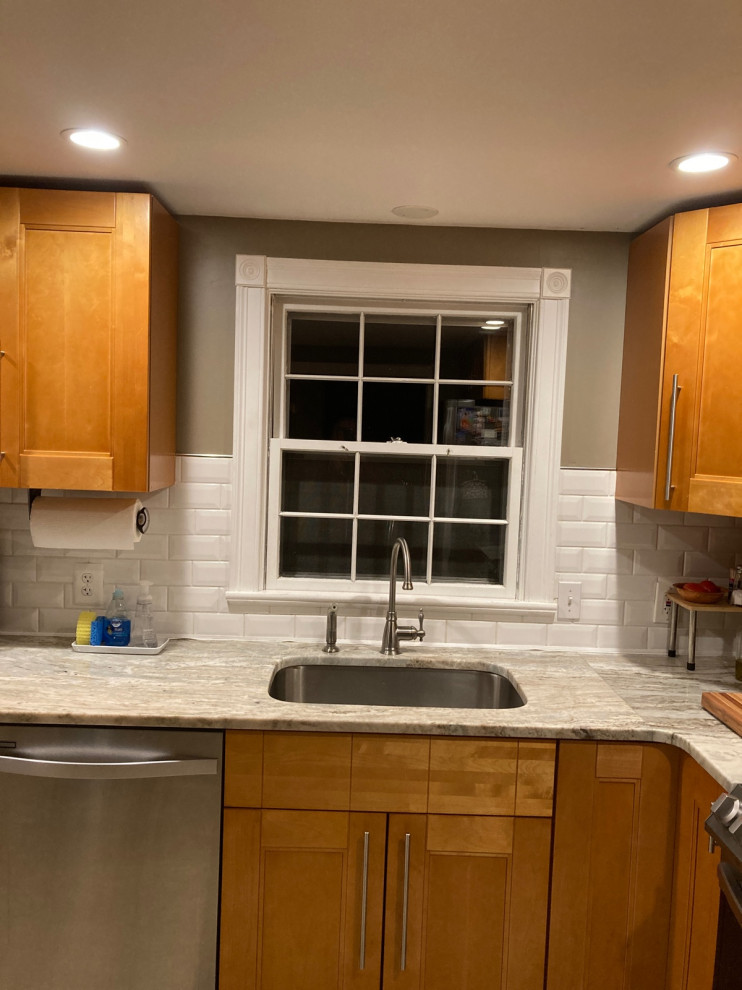 Beveled tiles in kitchen