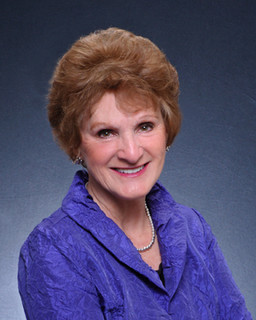 MARY HAGEMAN WITH COLDWELL BANKER BURNET - Project Photos & Reviews ...