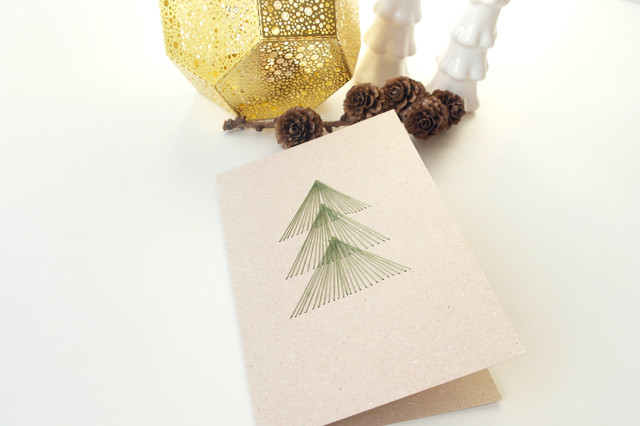 Make Your Own String-Art Holiday Card