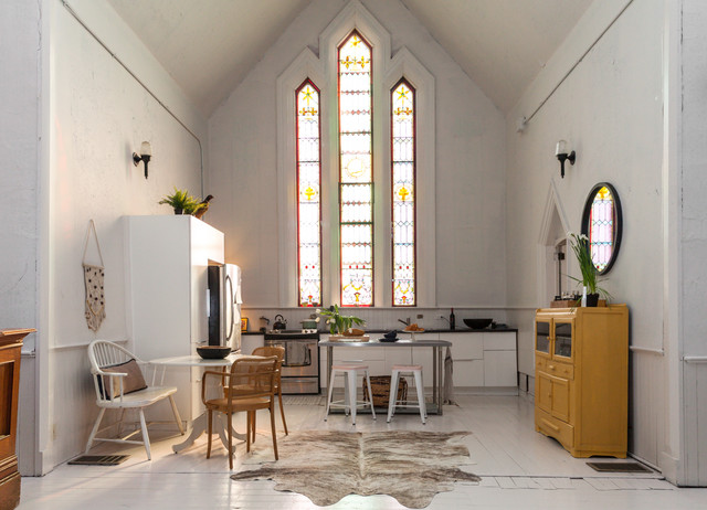 Houzz Tour: The Gospel of an 1877 Chapel Conversion