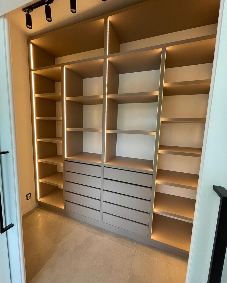 Custom walk-in closet in desert colors - Modern - Wardrobe - San ...