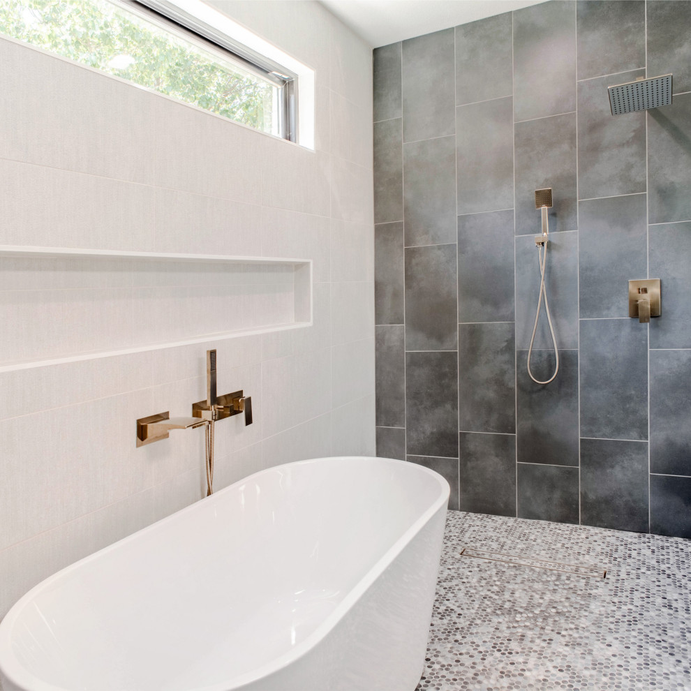Contemporary Costal Master Bathroom Addition - Modern - Bathroom ...